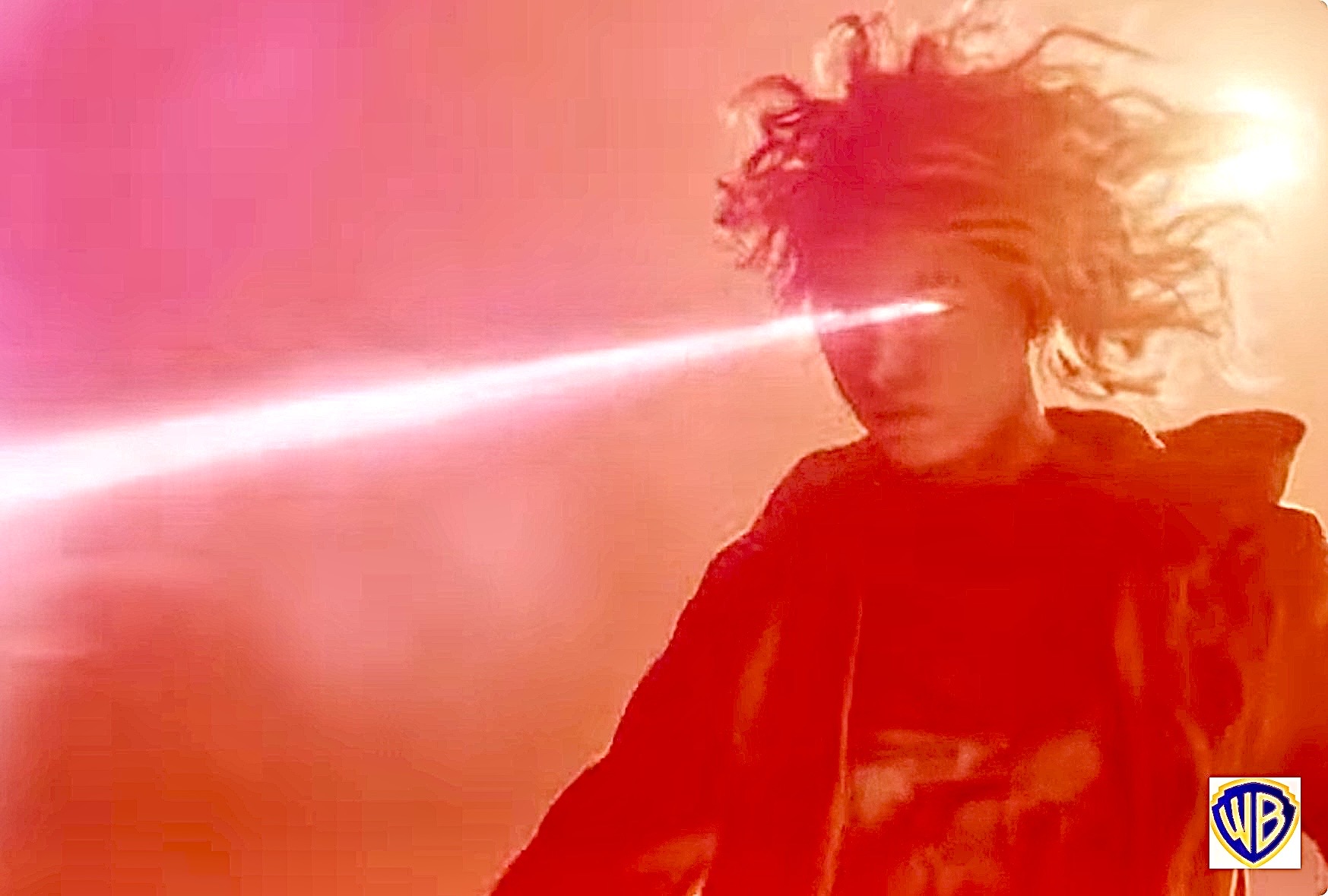 “SUPERGIRL” TEASER: SHE FLIES INTO THEATERS JUNE 26th
